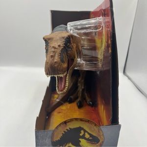 Mattel | Toys | New Jurassic World Dominion Extreme Damage T Rex ...